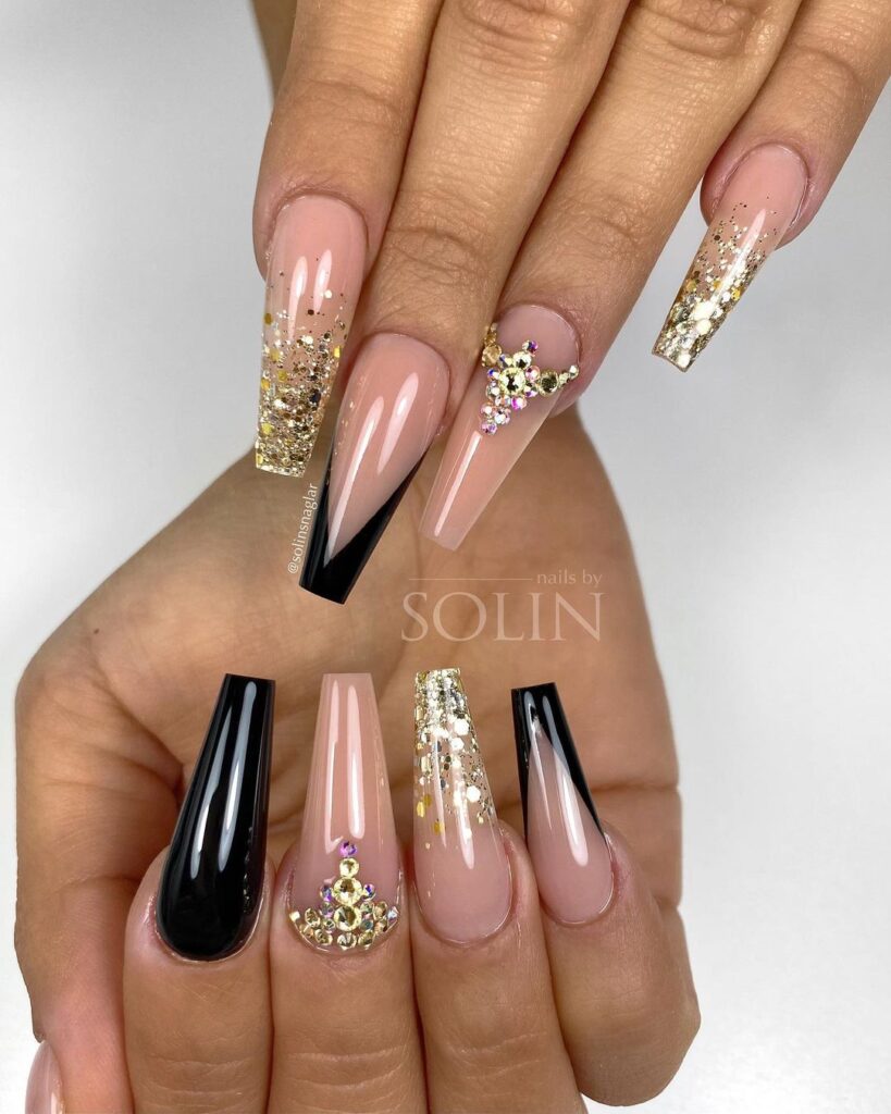 40 Cute Graduation Nail Designs And Ideas 2023 - Tasiahub